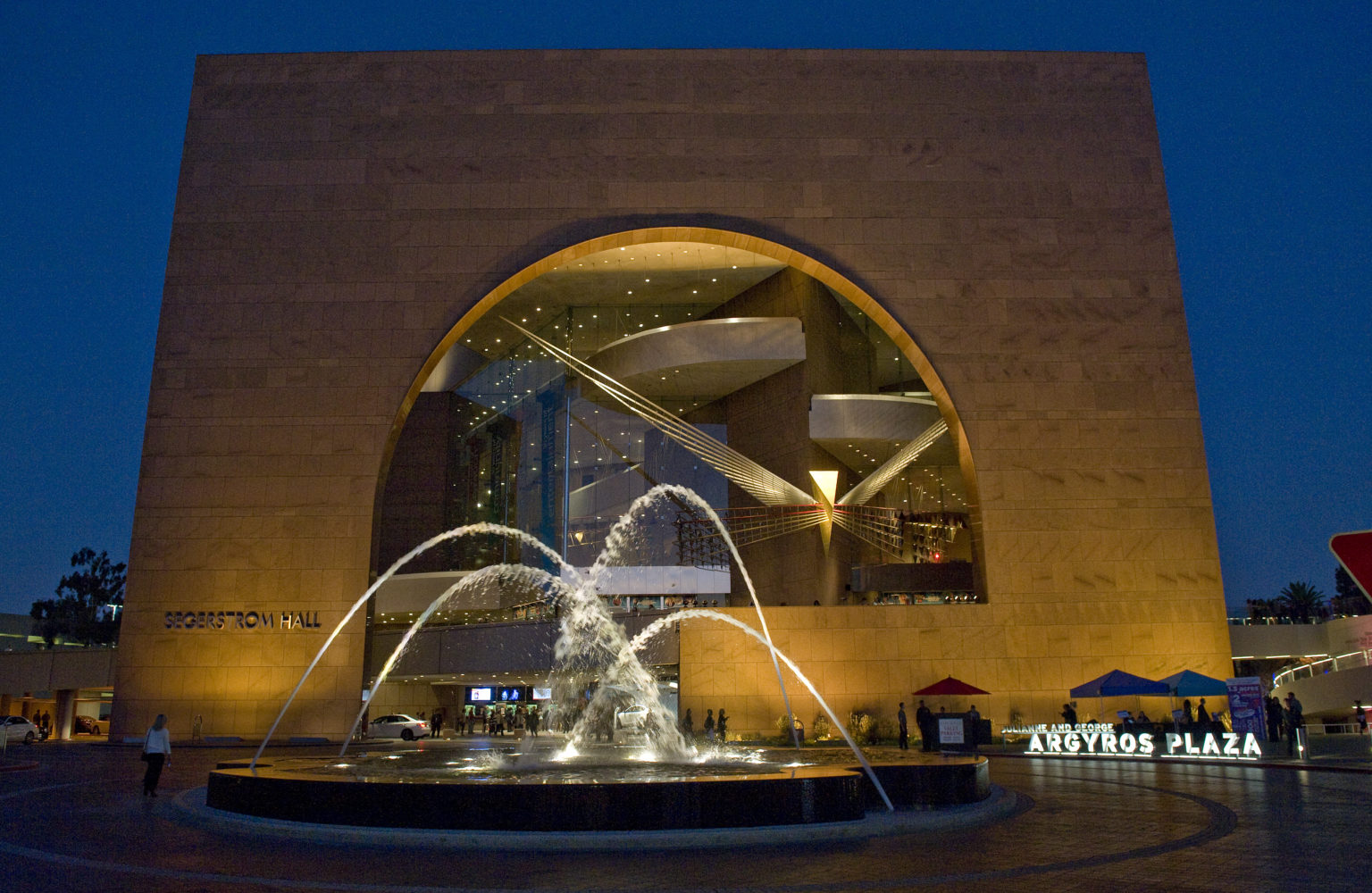 Segerstrom Center for Performing Arts | Carrara, Inc.
